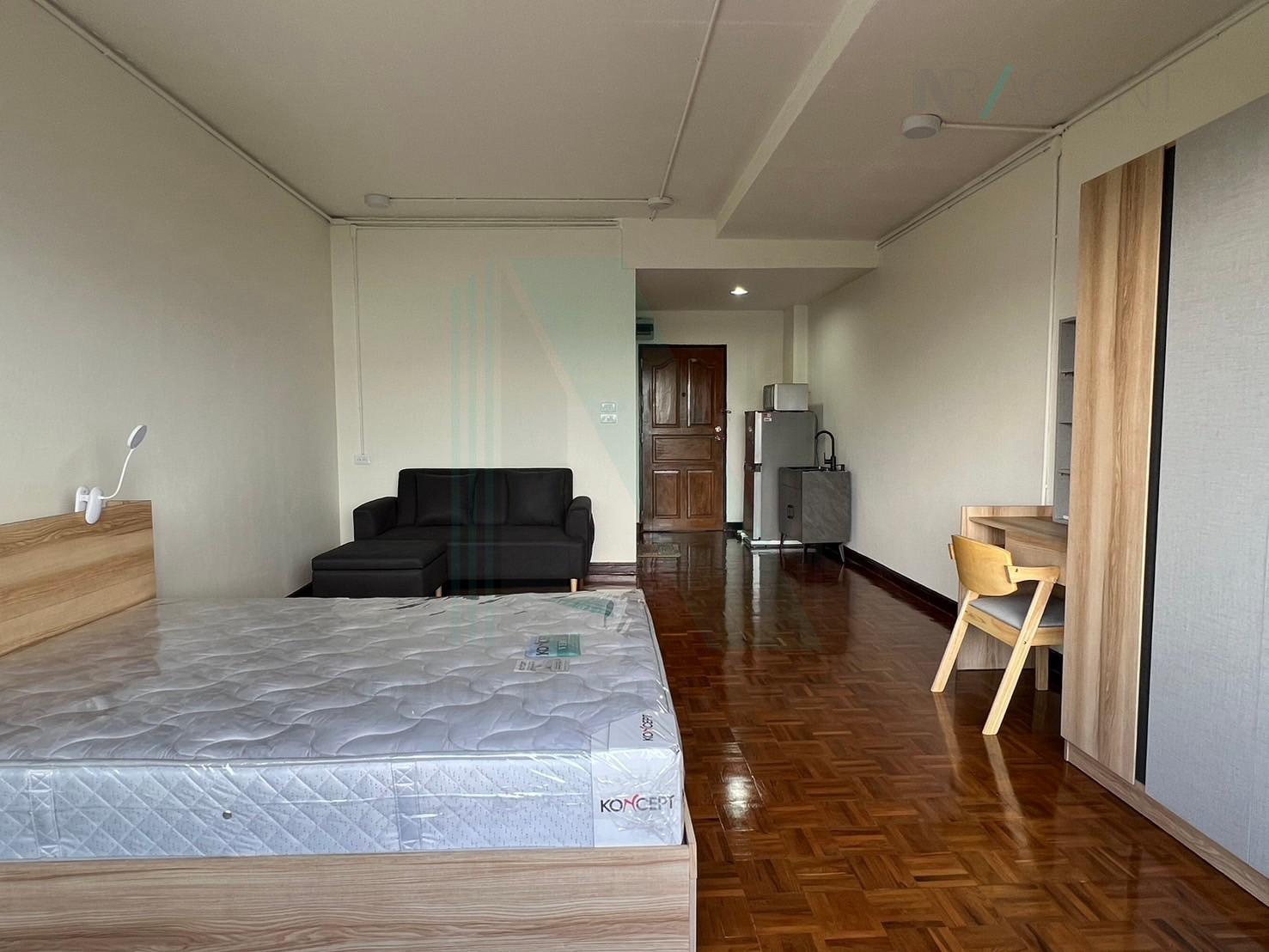 LivingInfo.io | ขาย PHASUK PLACE สตูดิโอ