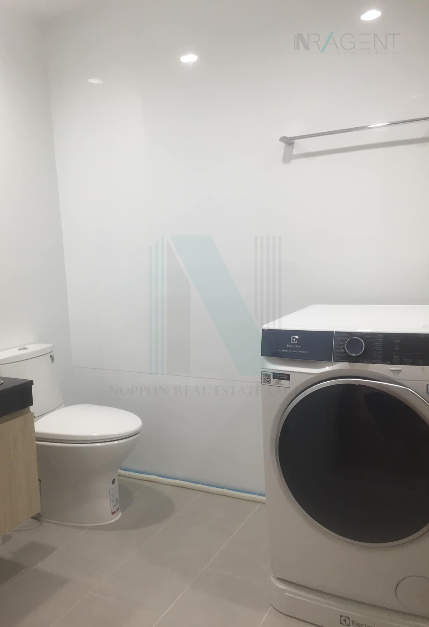 LivingInfo.io | ให้เช่า BAAN PLOENCHIT 2 ห้องนอน