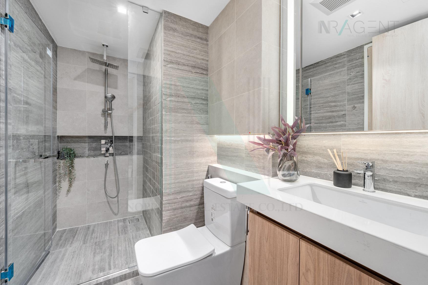 LivingInfo.io | ให้เช่า CRAFT PLOENCHIT 2 ห้องนอน