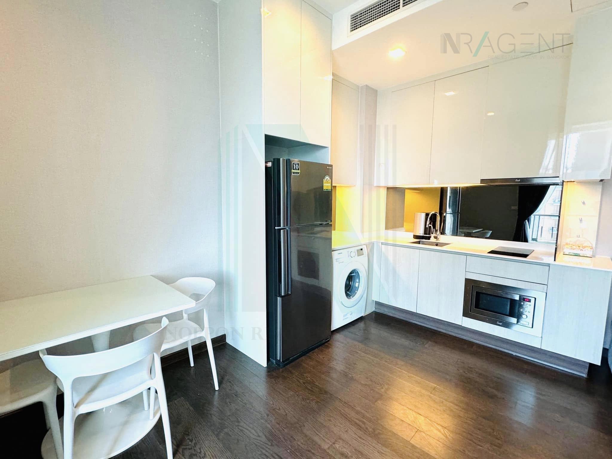 LivingInfo.io | ให้เช่า Q ASOKE 1 ห้องนอน