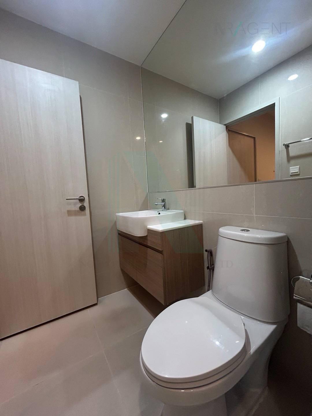 LivingInfo.io | ให้เช่า NOBLE REVOLVE RATCHADA 2 1 ห้องนอน