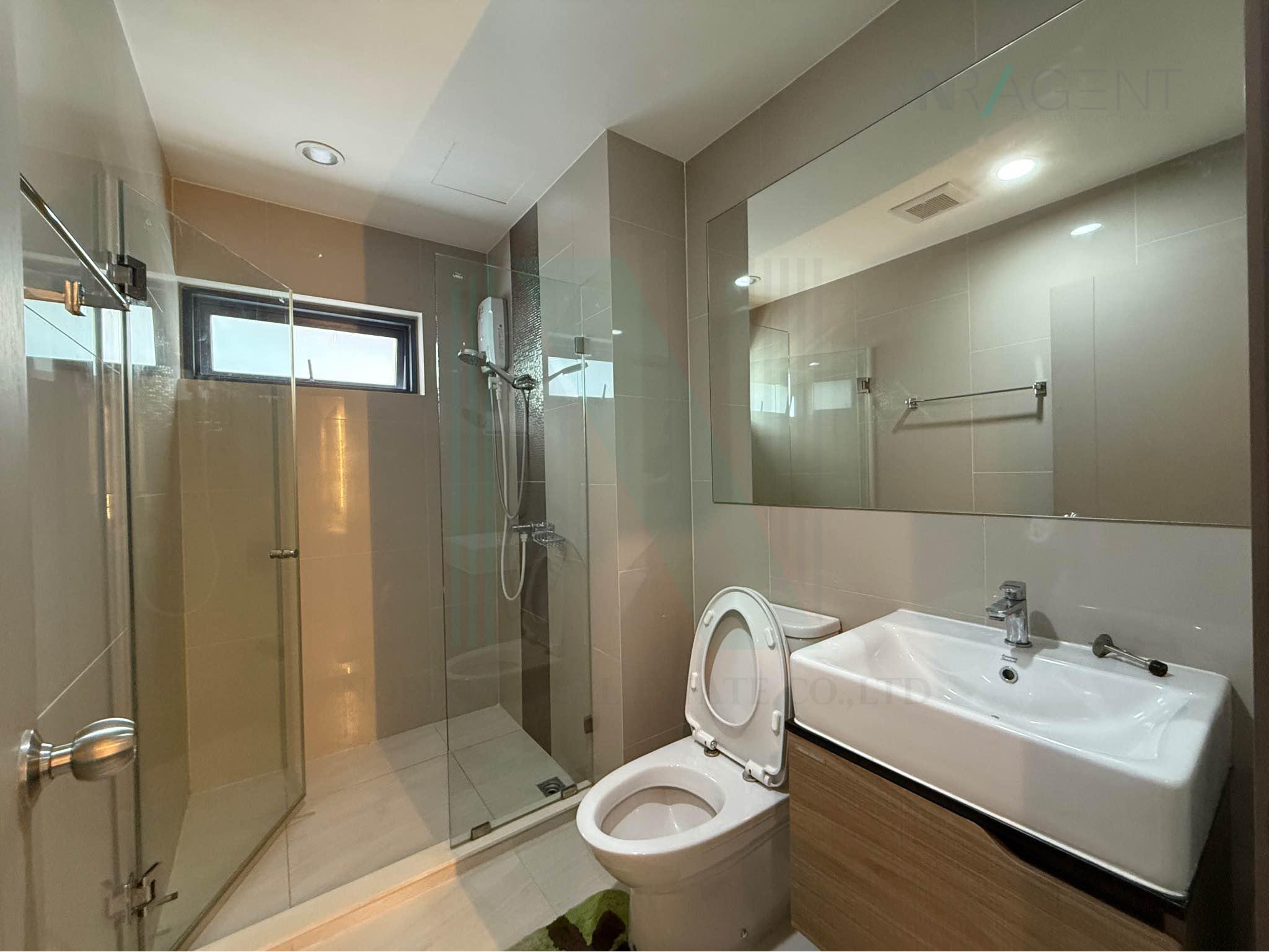 LivingInfo.io | ให้เช่า IDEO THA PHRA INTERCHANGE 1 ห้องนอน