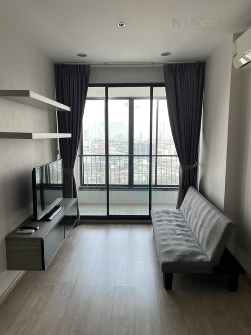 LivingInfo.io | ให้เช่า IDEO SATHORN - THA PHRA 1 ห้องนอน